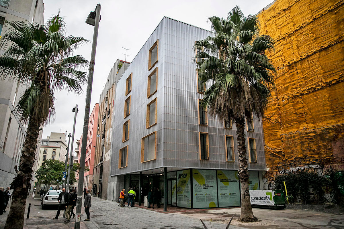 APROP: Container-Flats to Tackle Barcelona’s Housing Emergency | Blog ...